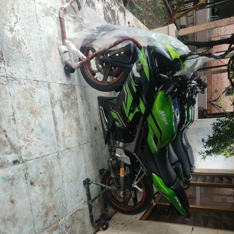 Jual pedok depan dan belakang pedok motor sport paddock model Headlift ...