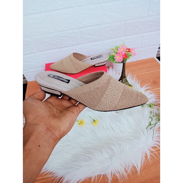 Jual SEPATU SANDAL RAJUT BIG SIZE 45-41-40-36TINGGI HAK 2.5CM | Shopee ...