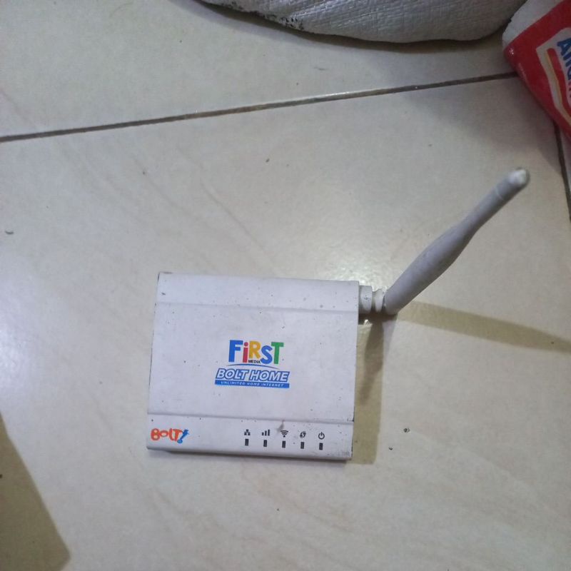 Jual first media bolt home | Shopee Indonesia