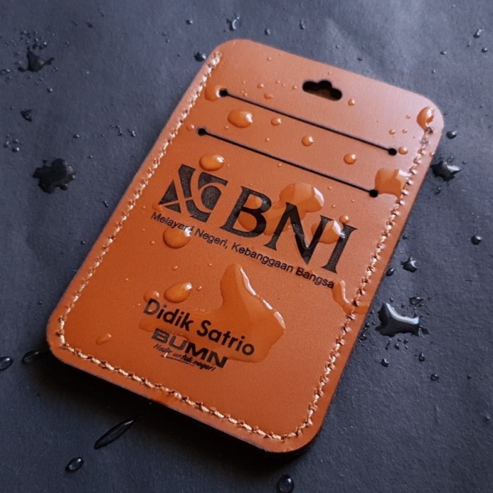 Jual Name Tag , id Card Holder dan tali lanyard kulit sapi asli kustom ...