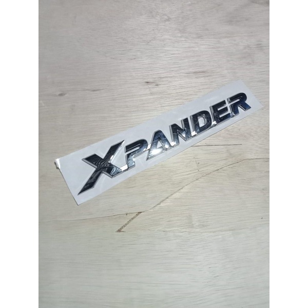 Jual emblem logo tulisan Xpander original | Shopee Indonesia