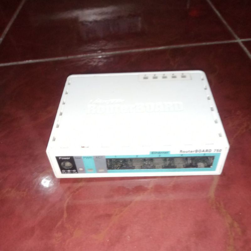 Jual Mikrotik RB750G | Shopee Indonesia