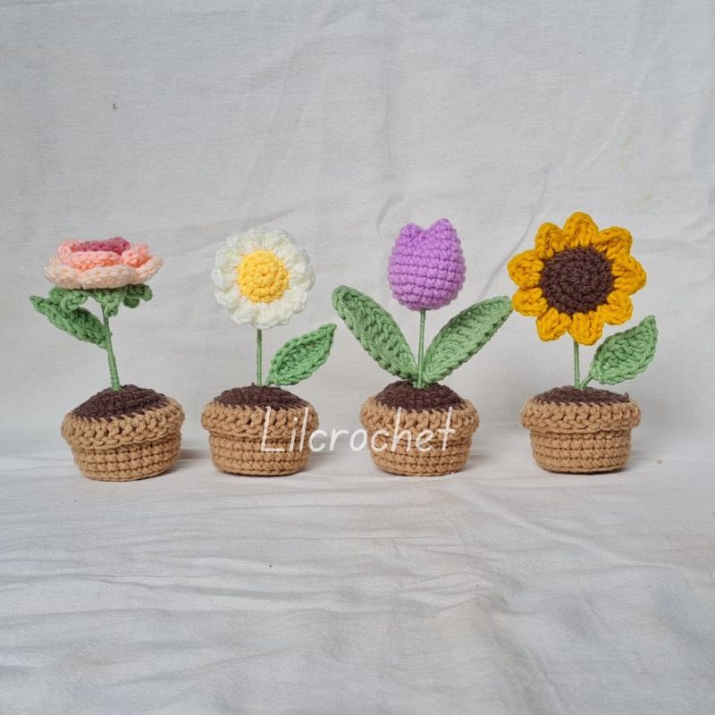 Jual Mini Flower Pot Amigurumi Rajut Crochet sunflower bunga matahari ...