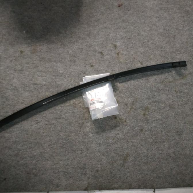 Jual 81770-65D00 Sash/Bingkai Rel Kaca Pintu Depan Kanan Suzuki Escudo ...