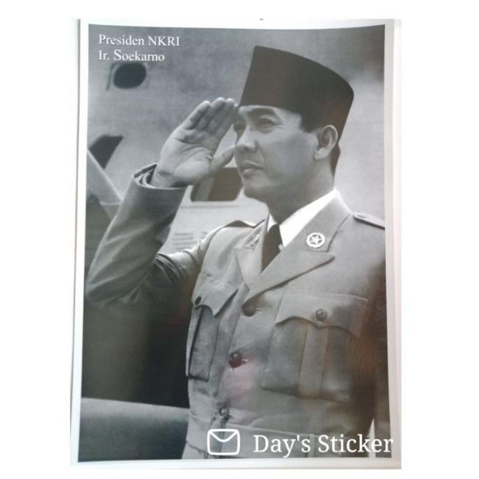 Jual Poster Soekarno Hormat ukuran jumbo 50cmx70cm hiasan dinding rumah ...