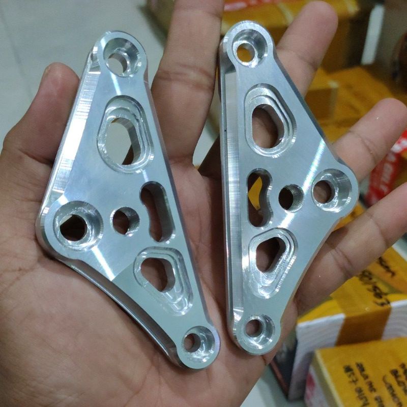 Jual kupingan cnc pangkon lampu cnc asli biled segitiga pangkon lampu ...