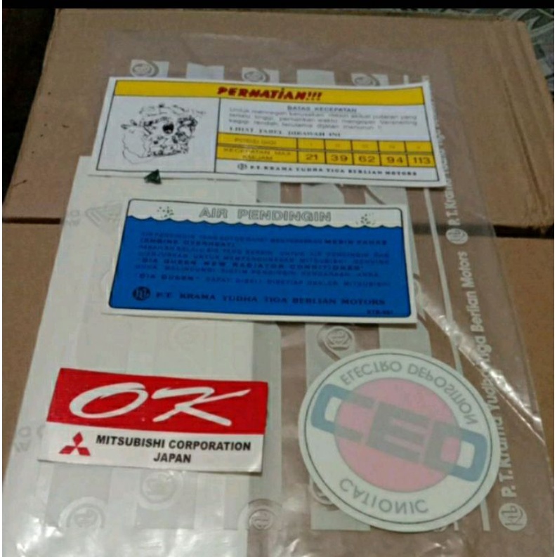 Jual Stiker Colt L300 1set 4 macam sesui foto Stiker Air pendingin ...