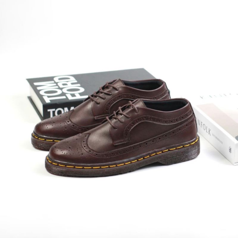 Jual SULTAN FOOTWEAR X SMITH BROWN | Sepatu Pantofel Formal Pria ...