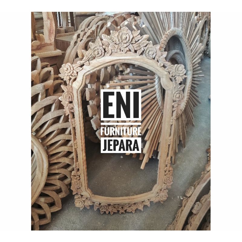Jual Figura Cermin Ukir Kayu Jati Harga Murah - Frame Cermin Jati ...