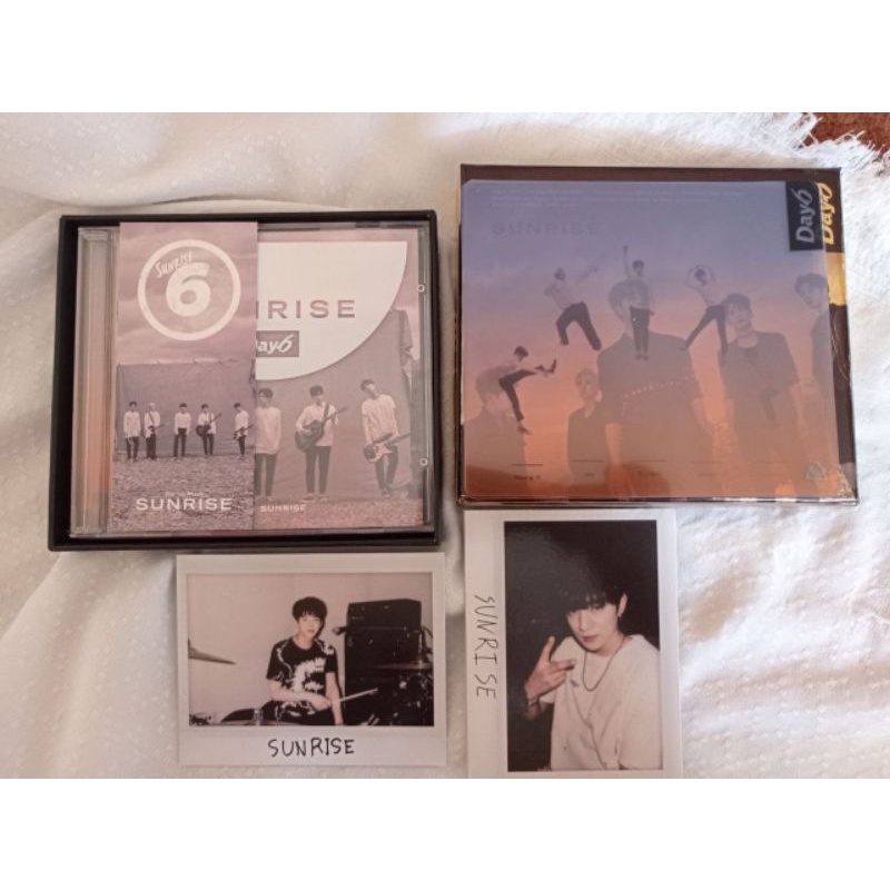 Jual UNSEALED DAY6 1ST ALBUM - SUNRISE (With POSTER) | Shopee Indonesia