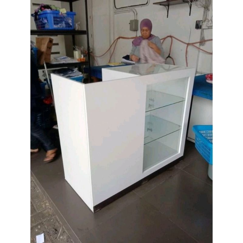 Jual MEJA KASIR MINIMALIS size 115*50*100 depan kaca / MEJA KASIR ...