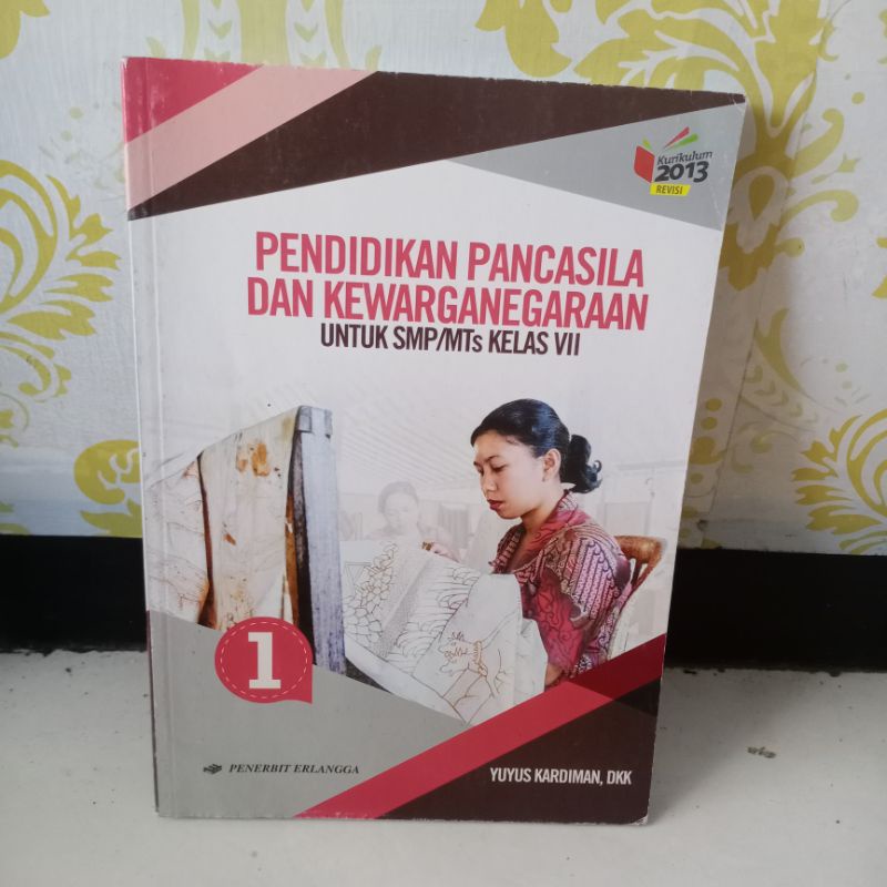 Jual BUKU PENDIDIKAN PANCASILA DAN KEWARGANEGARAAN PKN ERLANGGA SMP/MTs ...