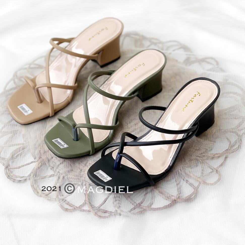 Jual Ready Magdiel Chunky Heel / Sandal Hak Tahu 5CM | Shopee Indonesia