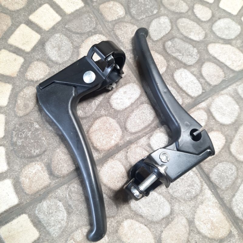 Jual HANDLE REM SEPEDA 20 HITAM PVC DUDUKAN BESI | Shopee Indonesia