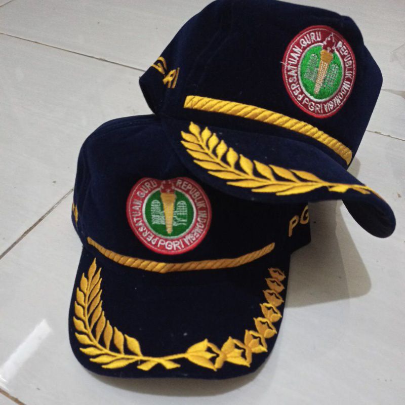 Jual Topi PGRI Bahan Bludru Halus | Shopee Indonesia