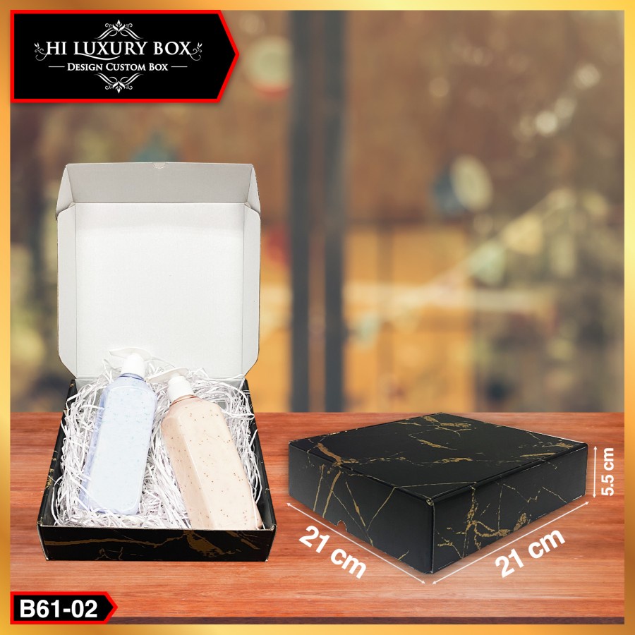 Jual Kotak Hampers - Kotak Kado Besar Uk 27x27x10 cm - B62 | Shopee ...