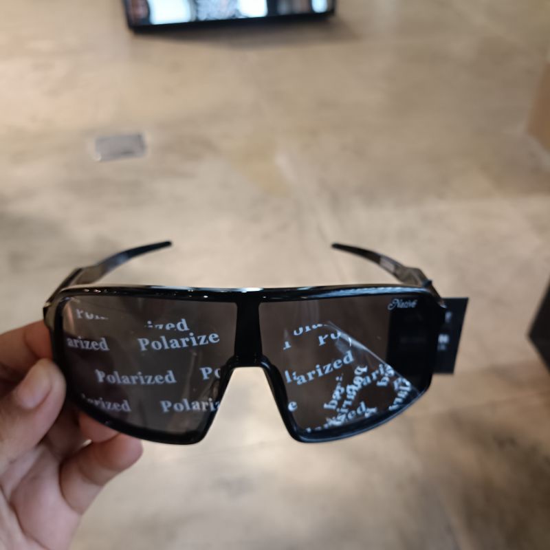 Jual Kacamata Native Scorpion bright black | Shopee Indonesia