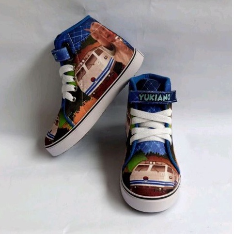 Jual ADS - Sepatu anak gambar KAI - Kereta Api Indonesia, Bisa Cetak ...