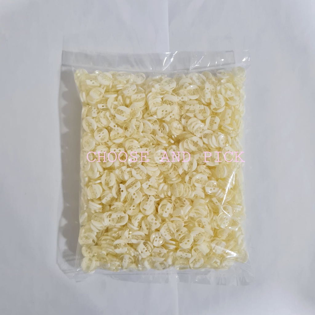 Jual Kancing Corak Belang Putih Lubang 4 18L (1.15cm) Isi 11gross ...