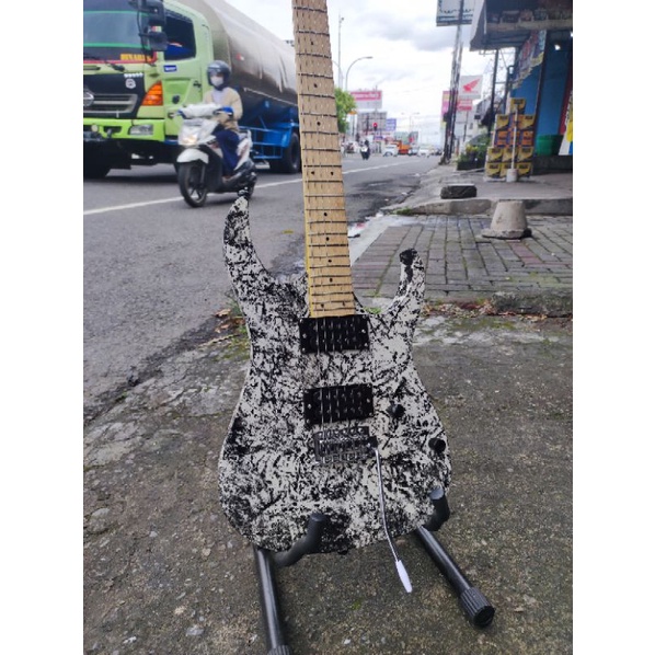 Jual Gitar Elektrik Listrik Difergio Volcano Original in Army FREE ...