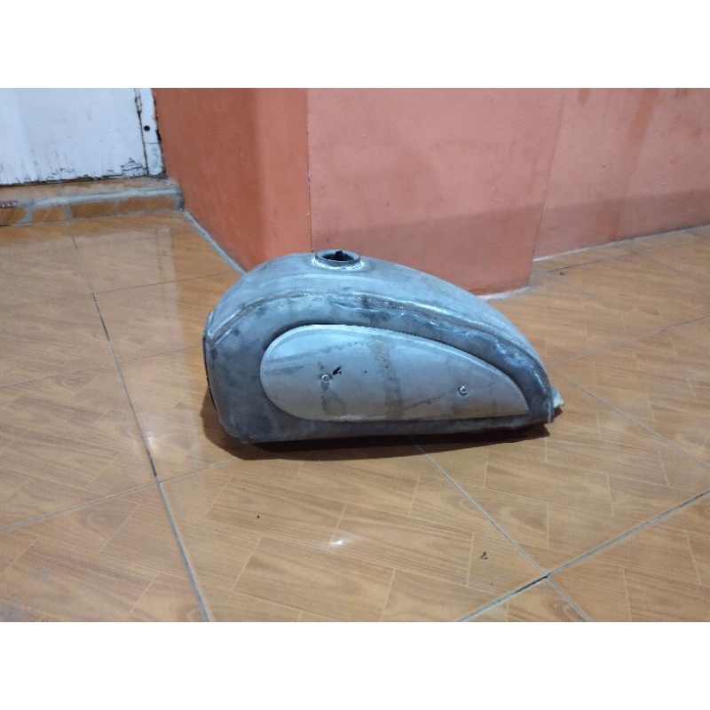 Jual Tangki custom scrambler tengki custome Scramber triumph japstyle ...