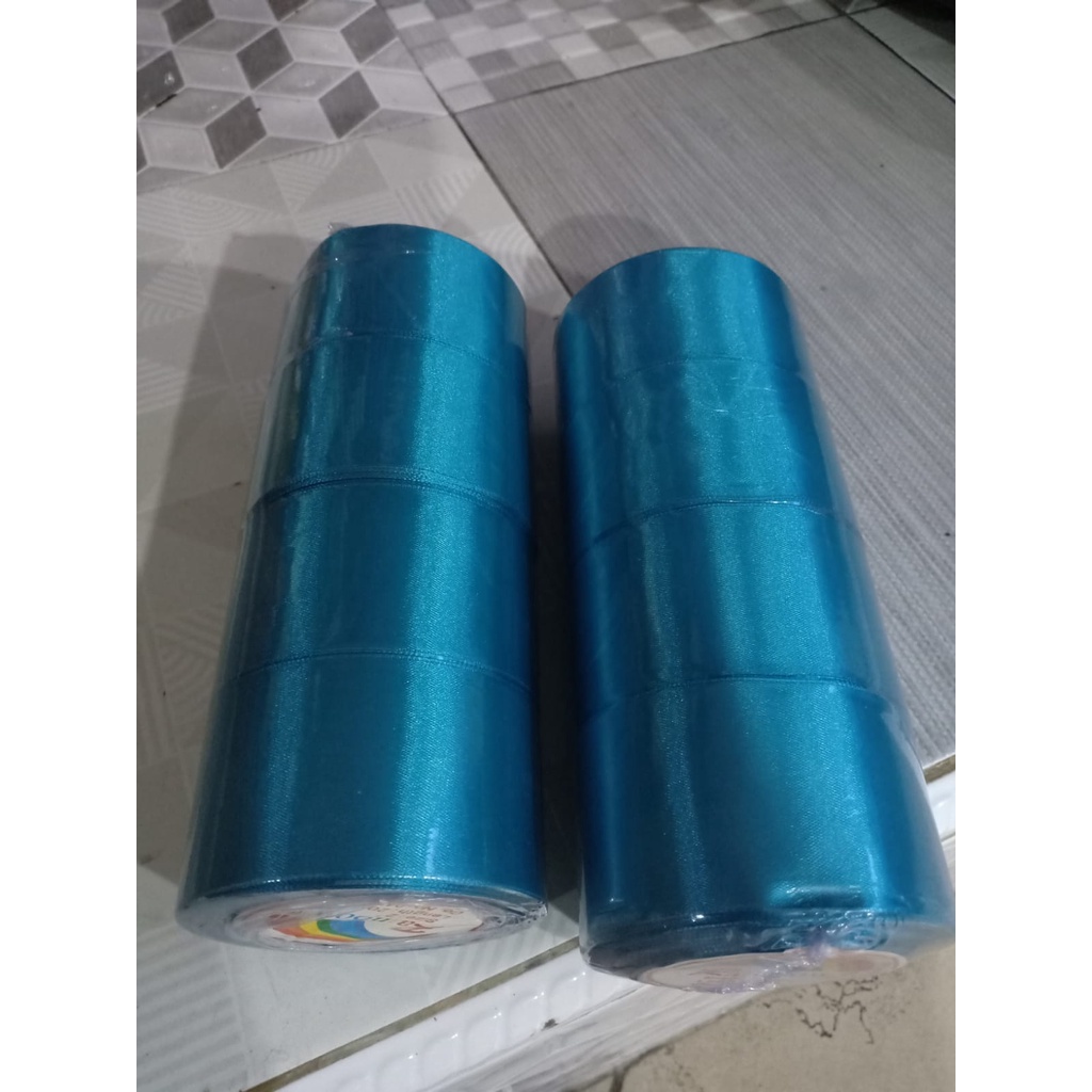 Jual Pita Satin Biru Tomy Ukuran 2 inch /5cm Per Roll | Shopee Indonesia