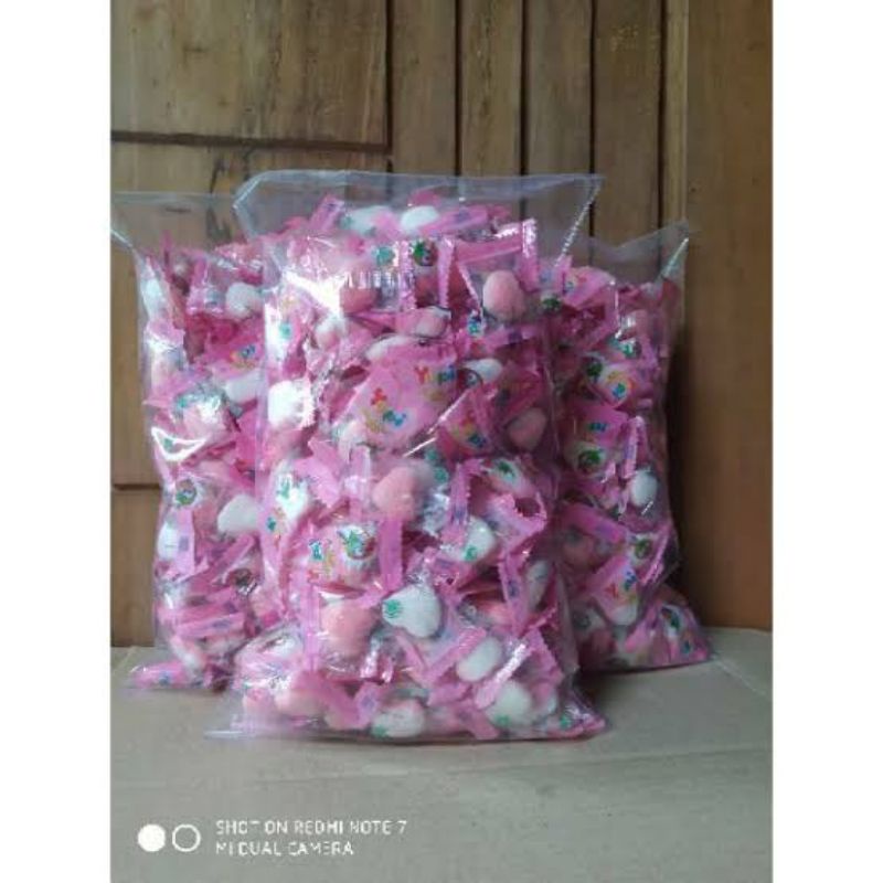 Jual PERMEN YUPI STRAWBERI KILOAN 500 GR | Shopee Indonesia