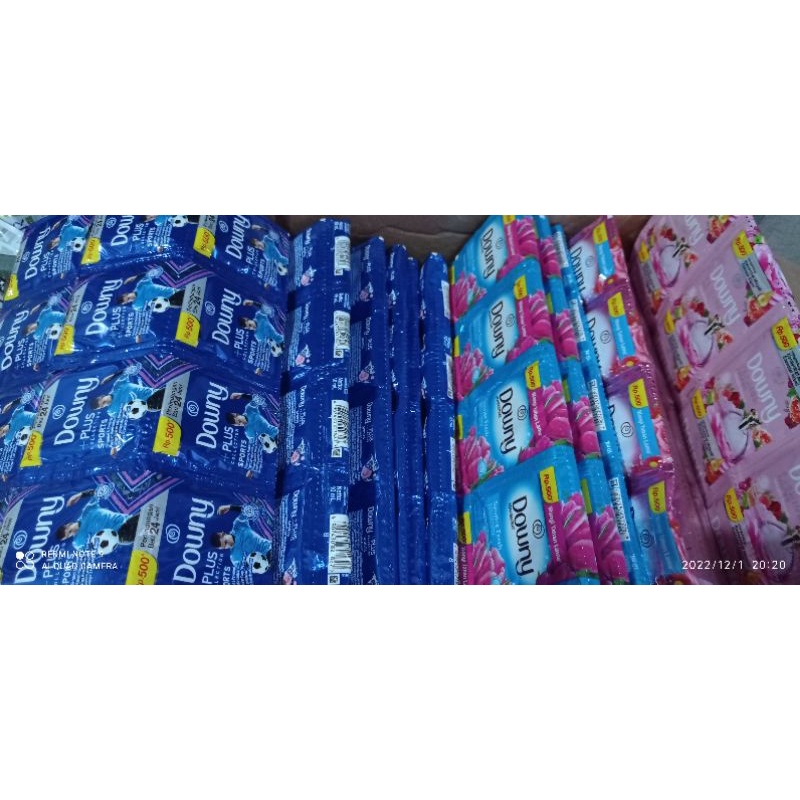 Jual DOWNY Renteng isi 24sachet (2RENTENG) PEWANGI CUCIAN | Shopee ...