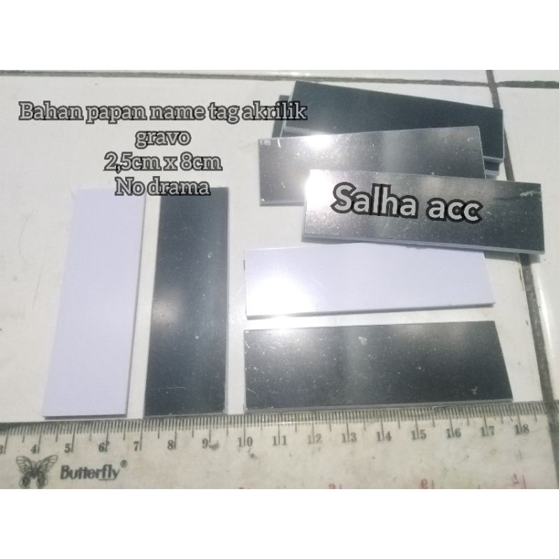 Jual bahan papan name tag akrilik gravo hitam-putih 2,5cm x 8cm_1pc ...