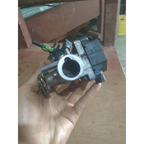 Jual throttle body supra x 125 batman fi mesin kph kondisi copotan ...