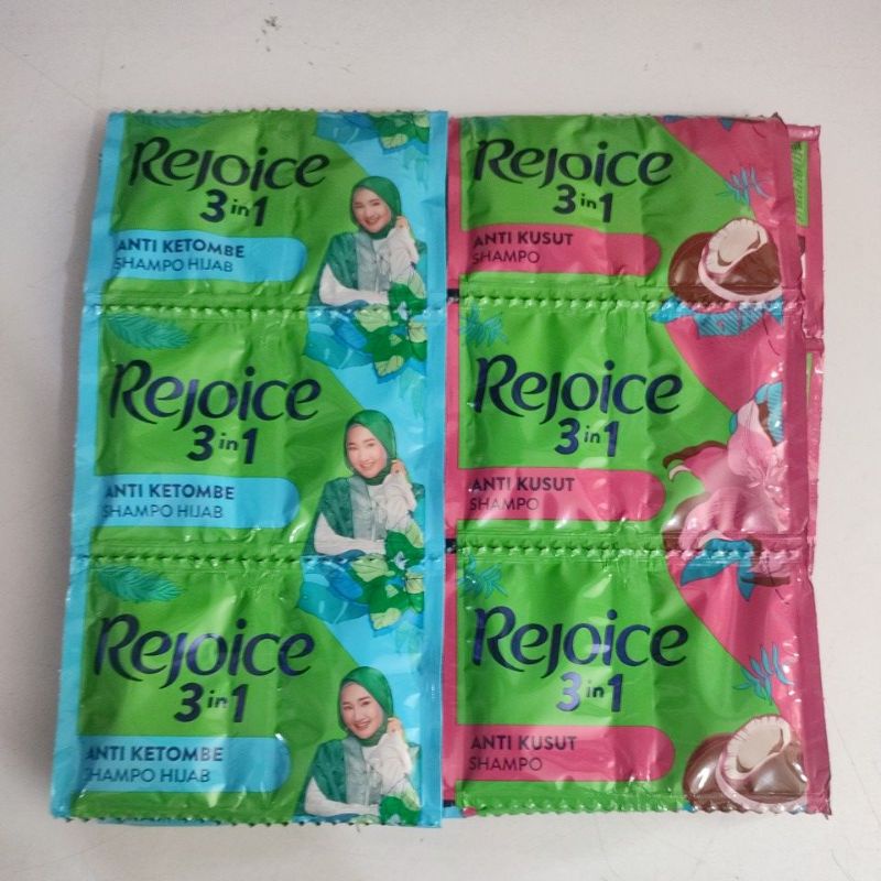 Jual Rejoice 3 in 1 Anti Ketombe (Hijab), Anti Kusut 1 Sachet 10ml Isi 12x2 | Shopee Indonesia