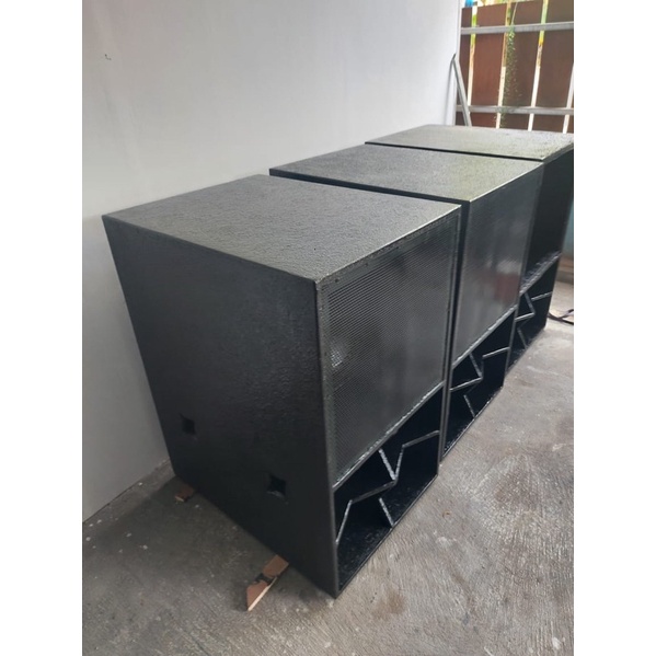 Jual box speaker subwoofer cbs nogosari 15 inch | Shopee Indonesia