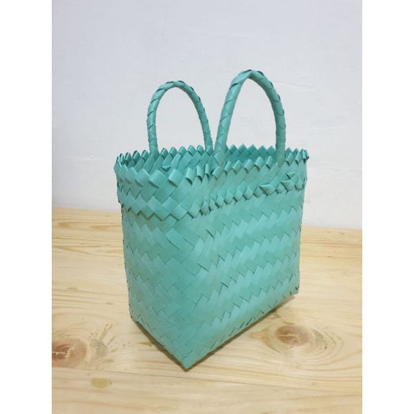 Jual Tas Keranjang Anyaman Lurik Polos Ukuran Kecil (Small) dan Xtra ...