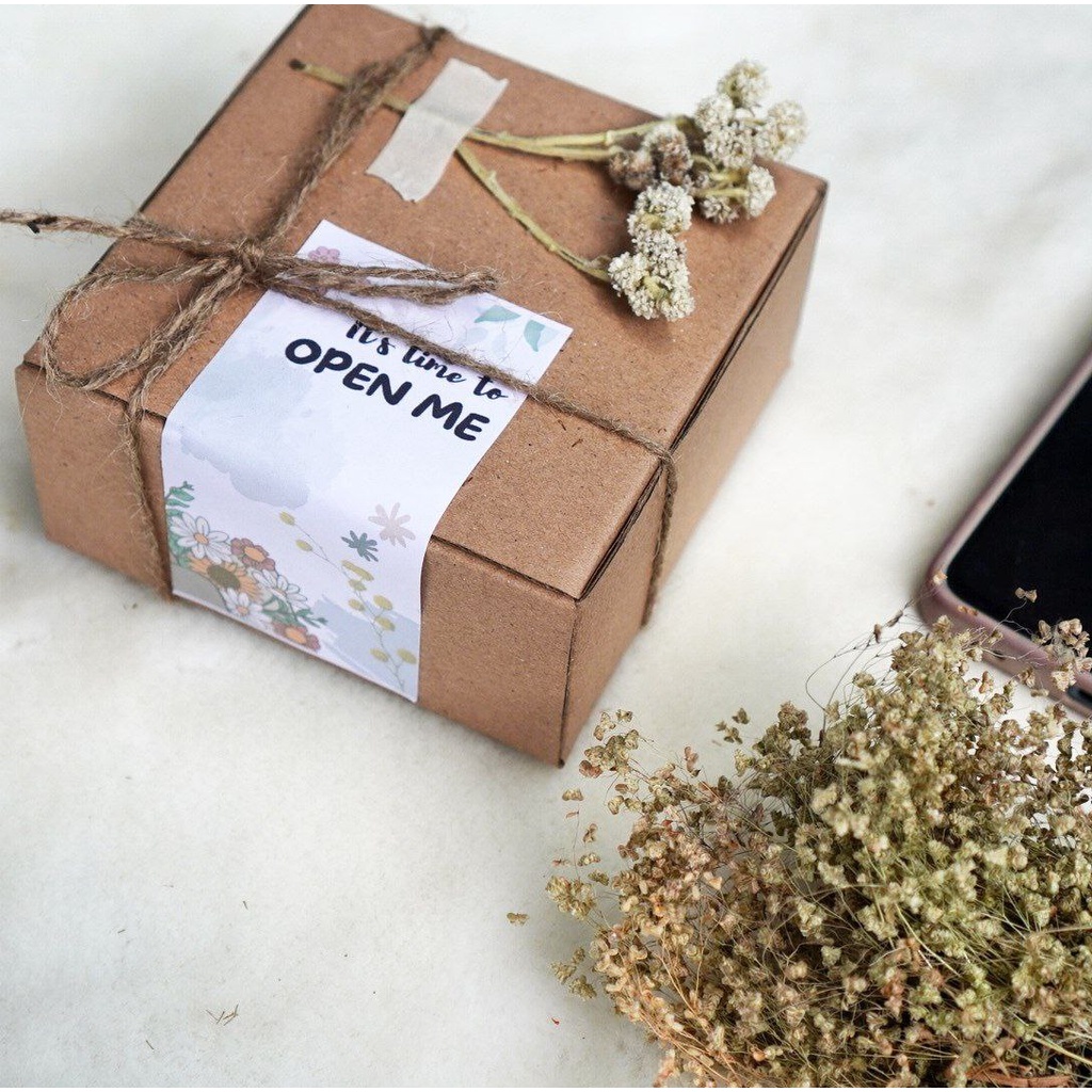 Jual HAMPERS BOX BOX HADIAH dus box gift box rustic box kado ulang ...
