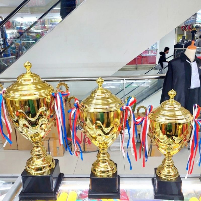Jual Trophy/piala metal import besar set(3bh piala) | Shopee Indonesia