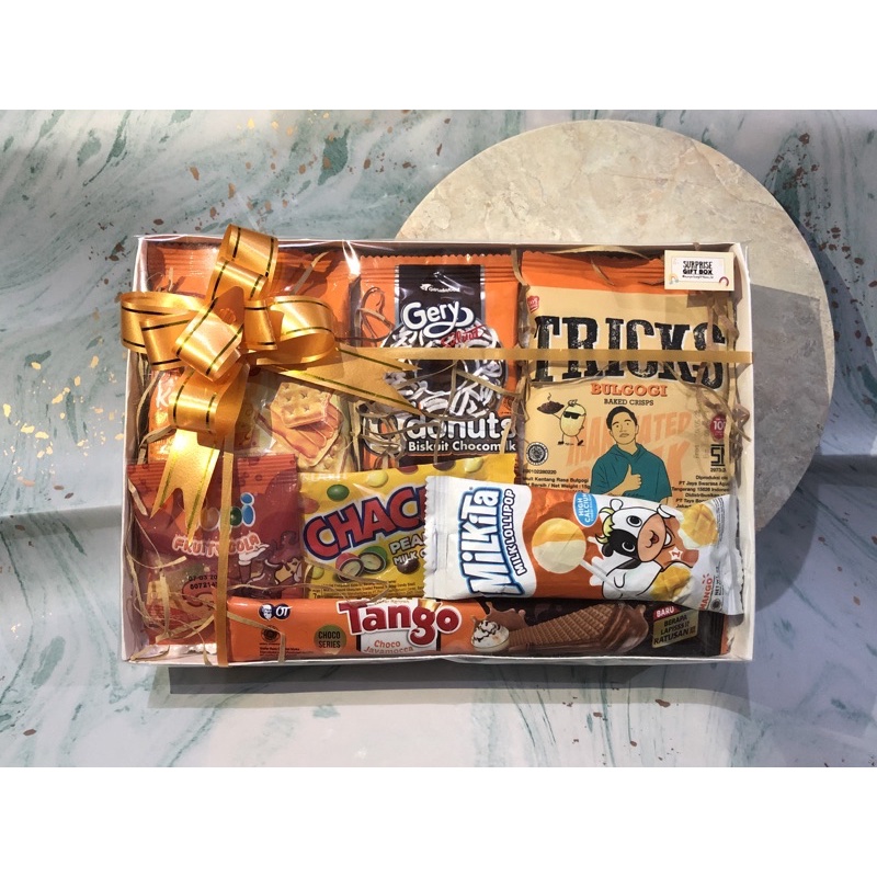 Jual ( READY ) Snack box/ Snack gift/ Gift box/ Hadiah Kelulusan ...