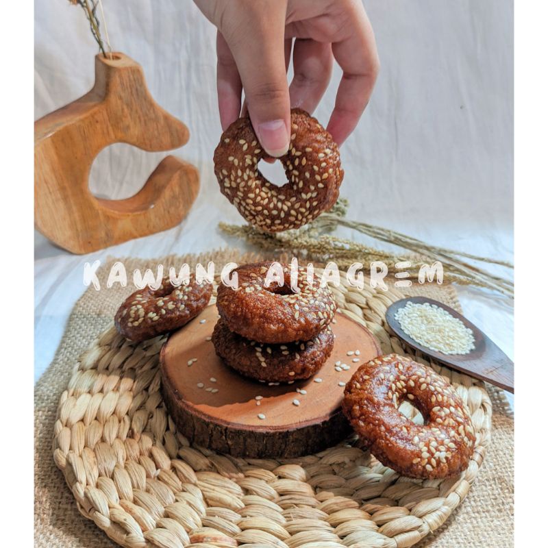 Jual KUE ALI/KUE ALI AGREM/KUE CINCIN GULA MERAH ASLI | TOPPING WIJEN ...