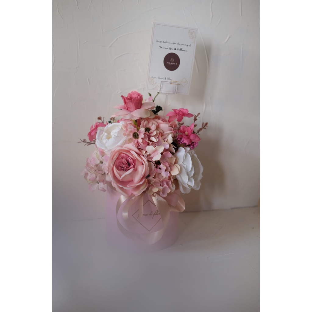 Jual Box Bunga box hadiah bunga wisuda bunga artificial florist solo ...
