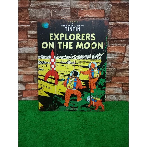 Jual poster kayu " TINTIN : EXPLORERS ON THE MOON " / poster mdf ...