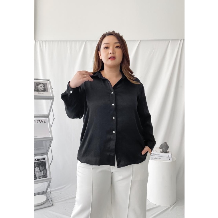 Jual Xtramiles - Cheline Shirt 5 Colors | Kemeja Wanita Regular Size Big Size Plus Size | Shopee ...