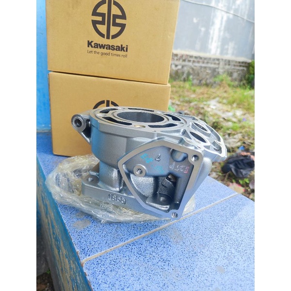 Jual BLOK BORING BLOK PISTON 1855 KMI SILVER SUPER KIPS ORIGINAL ...