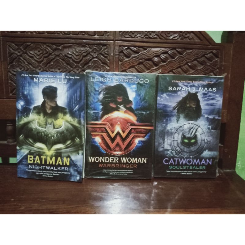 Jual PRELOVED SET NOVEL MIZAN DC ICONS | Shopee Indonesia