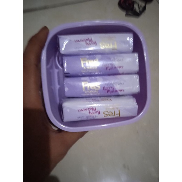 Jual FRES & NATURAL SABUN BATANG BERRY MACARON 76GR ISI 4 BONUS TOPLES ...