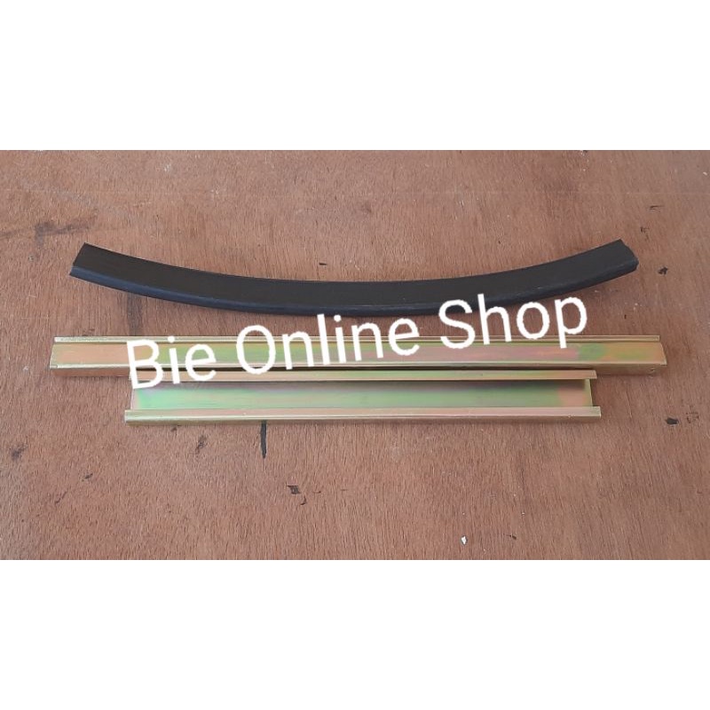 Jual PENJEPIT KACA REL KACA BELAKANG MOBIL | Shopee Indonesia