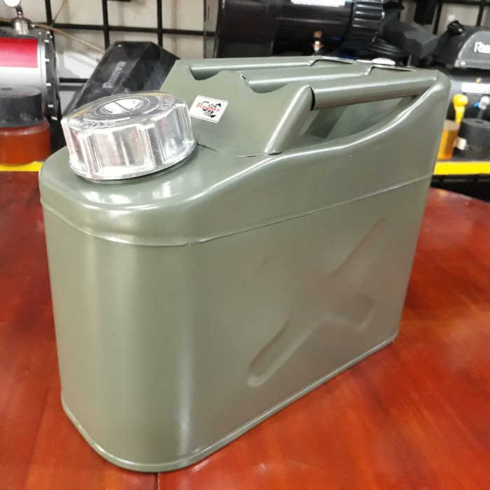 Jual Jerigen Besi 5 liter 5l untuk bensi solar minyak | Shopee Indonesia