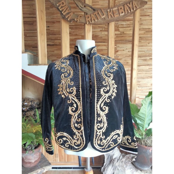 Jual Beskap bludru / Beskap pengantin / beskap Jawa. | Shopee Indonesia