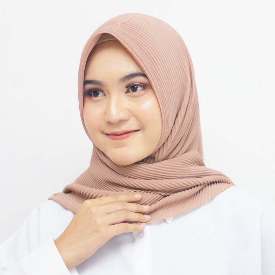 Jual Jilbab Segiempat Segi Empat Voal Plisket Square Polos Tassel ...