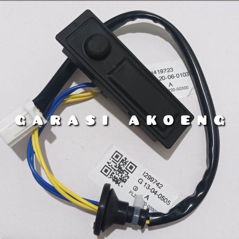 Jual Switch Saklar Tombol Pembuka Pintu Bagasi Nissan Juke Xtrail T32 Serena C26 Elgrand E52 ...