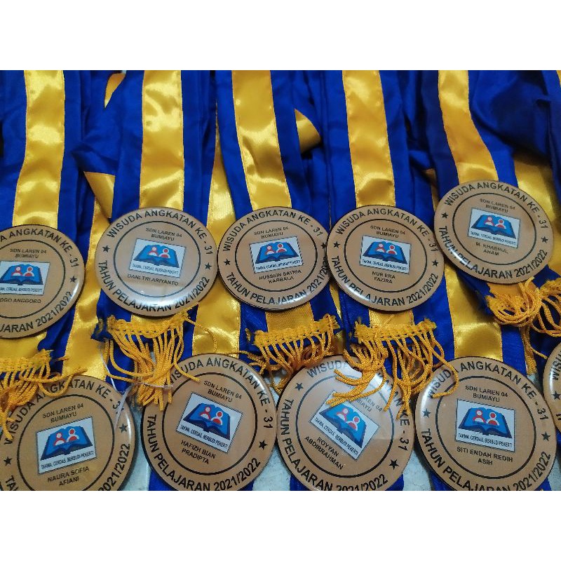 Jual SAMIR WISUDA AKRILIK RESIN | Shopee Indonesia