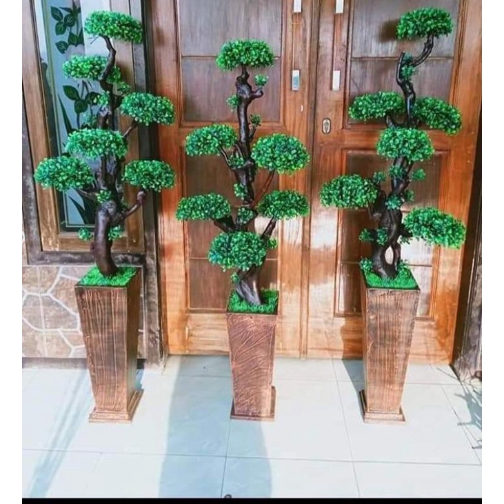 Jual HIASAN SUDUT RUANGAN DENGAN POT JUMBO UKIR // BUNGA HIAS ...